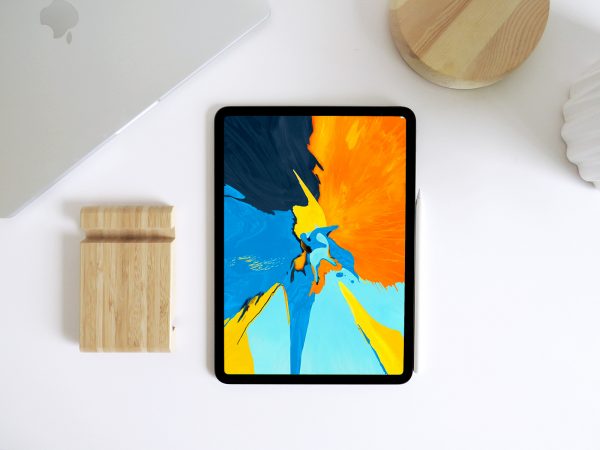 Apple iPad Pro PSD Mockup | Free Mockup