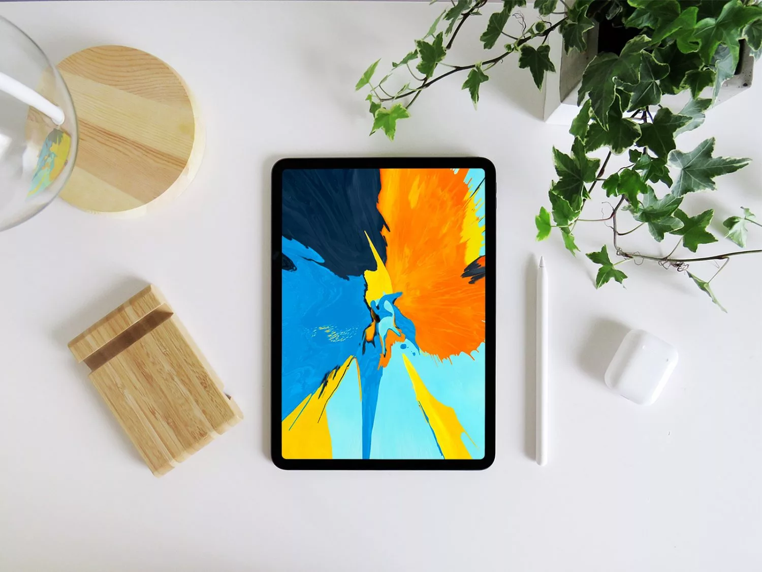 Apple iPad Pro PSD Free Mockup | The Free Mockup