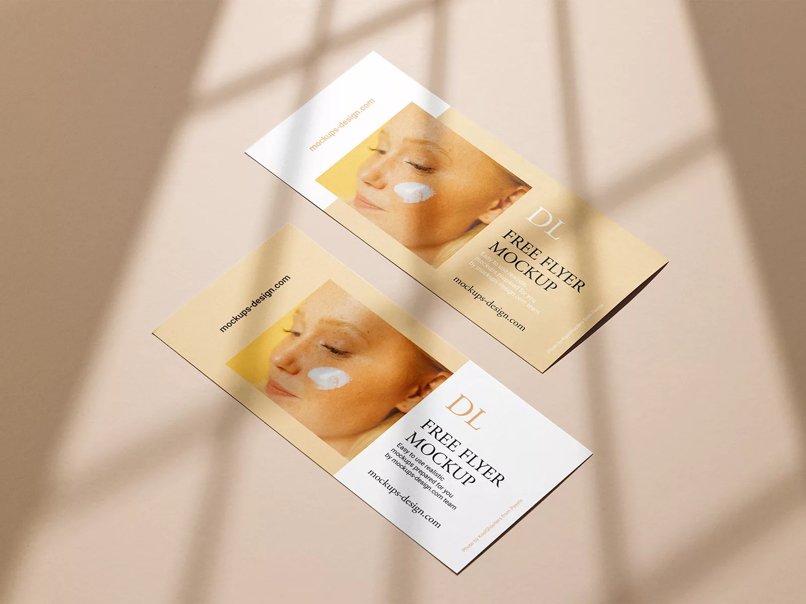 Horizontal DL Flyer Mockup Stationery PSD | The Free Mockup