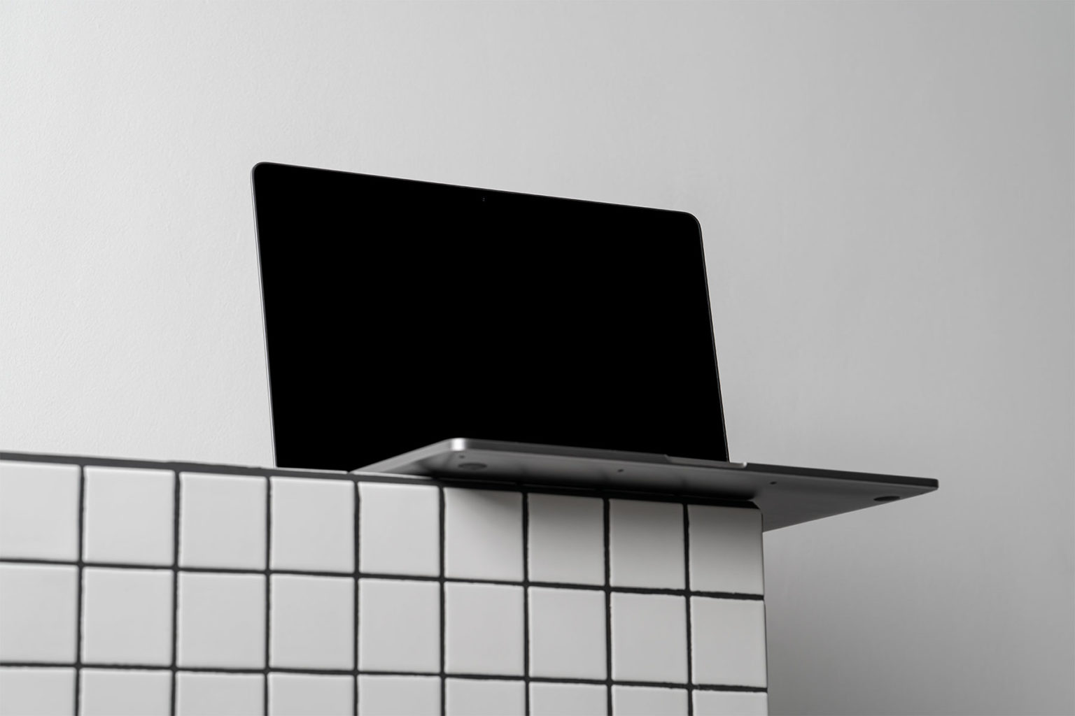 MacBook Pro Screen Mockup | Free Mockup